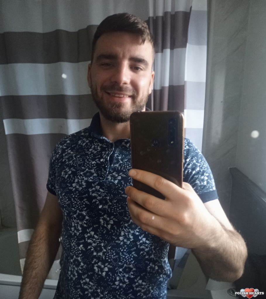 Handsome Polish man: user: Cravian, 27 years old